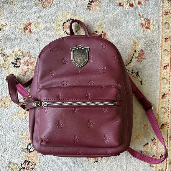 Bioworld | Bags | Harry Potter Wizarding World Gryffindor Burgundy Mini ...